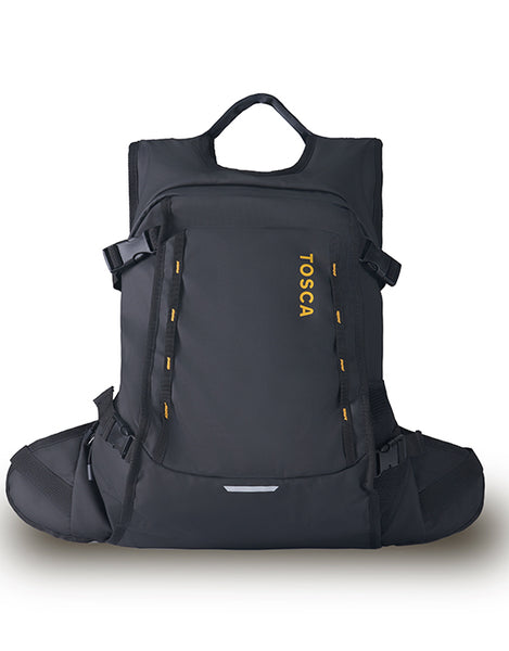 Delta Backpack (Black) – bag scene